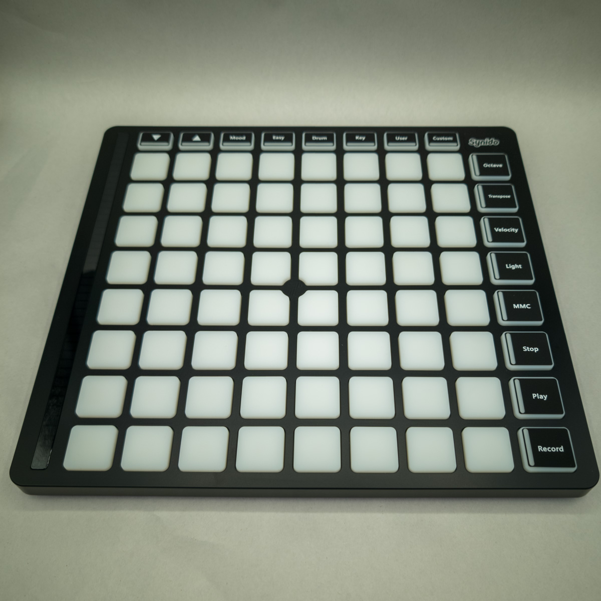 Synido TempoPAD Z-1 MIDI Controller Beat Maker review - more pads ...