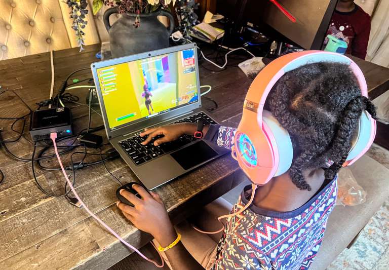 Elecrow CrowView Note review - Turns a mini PC, Samsung Dex, or ...