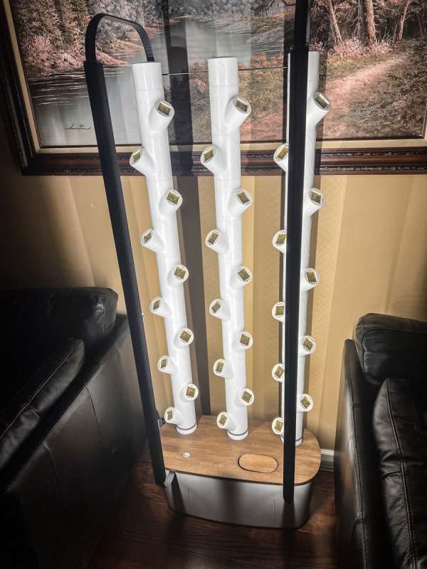 Gardyn Home Kit 4.0 review - Indoor gardening made smart, easy and ...