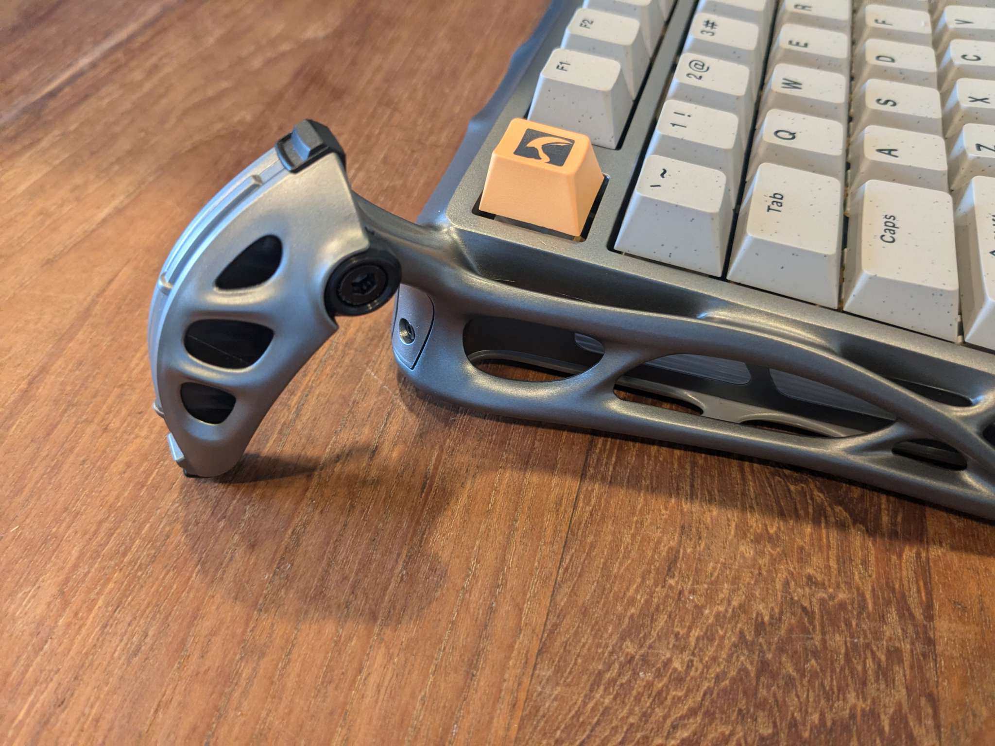 Gravastar Mercury K1 Pro mechanical keyboard review - Beautiful and ...