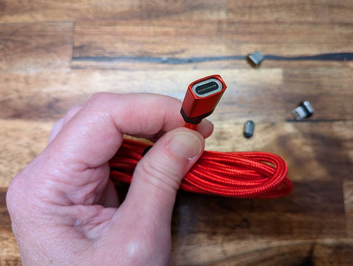 Chargeasap Connect Pro 100W Magnetic Charging Cable review - One cable ...