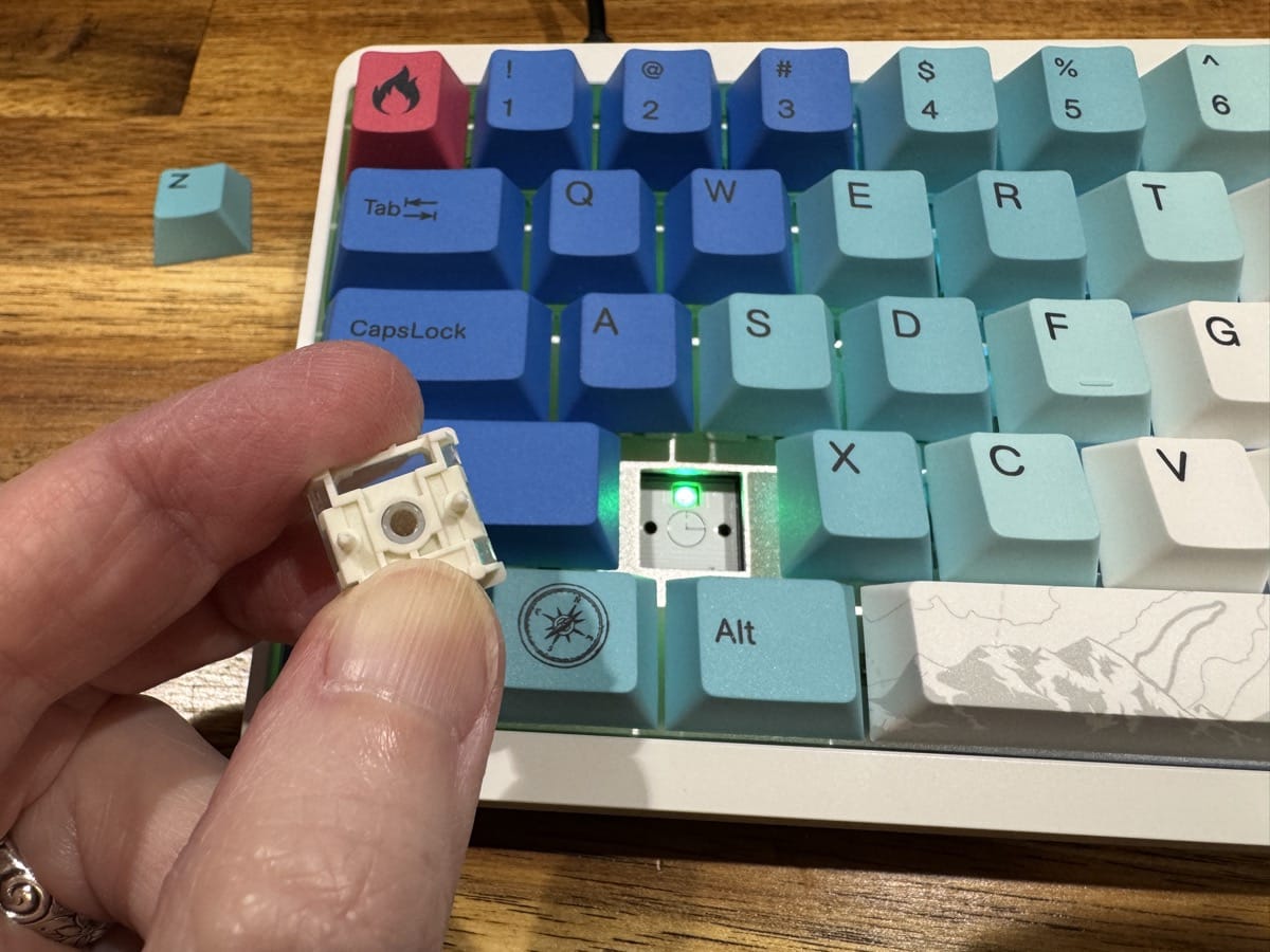 Varmilo Muse 65 mechanical keyboard review - The Gadgeteer