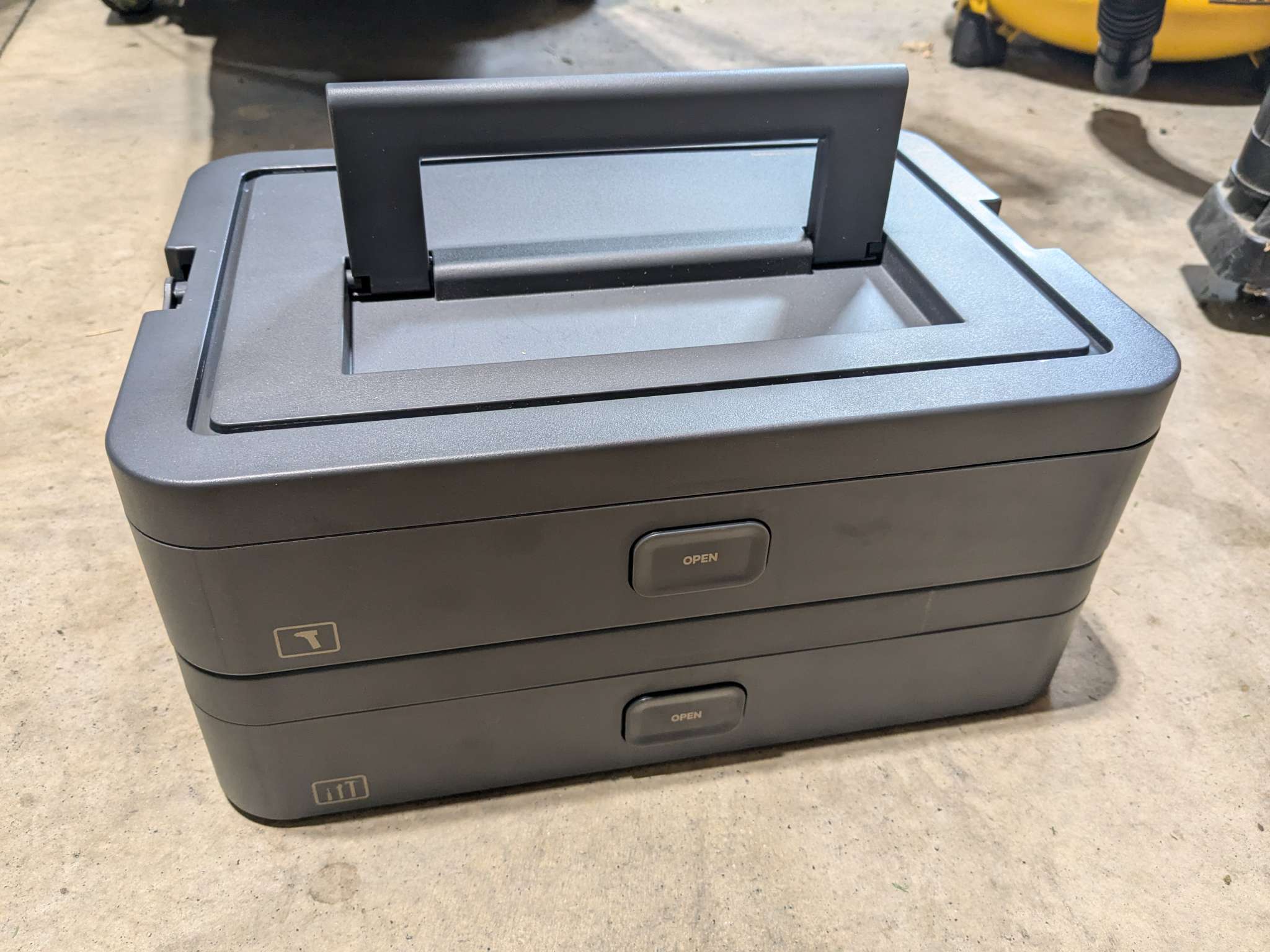 BlackZero 2 Tier Portable Tool Kit review - Stack it up! - The Gadgeteer