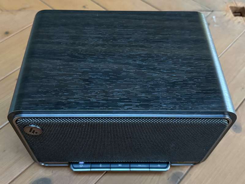 Edifier D32 Tabletop Wireless Speaker review – More retro than retro ...