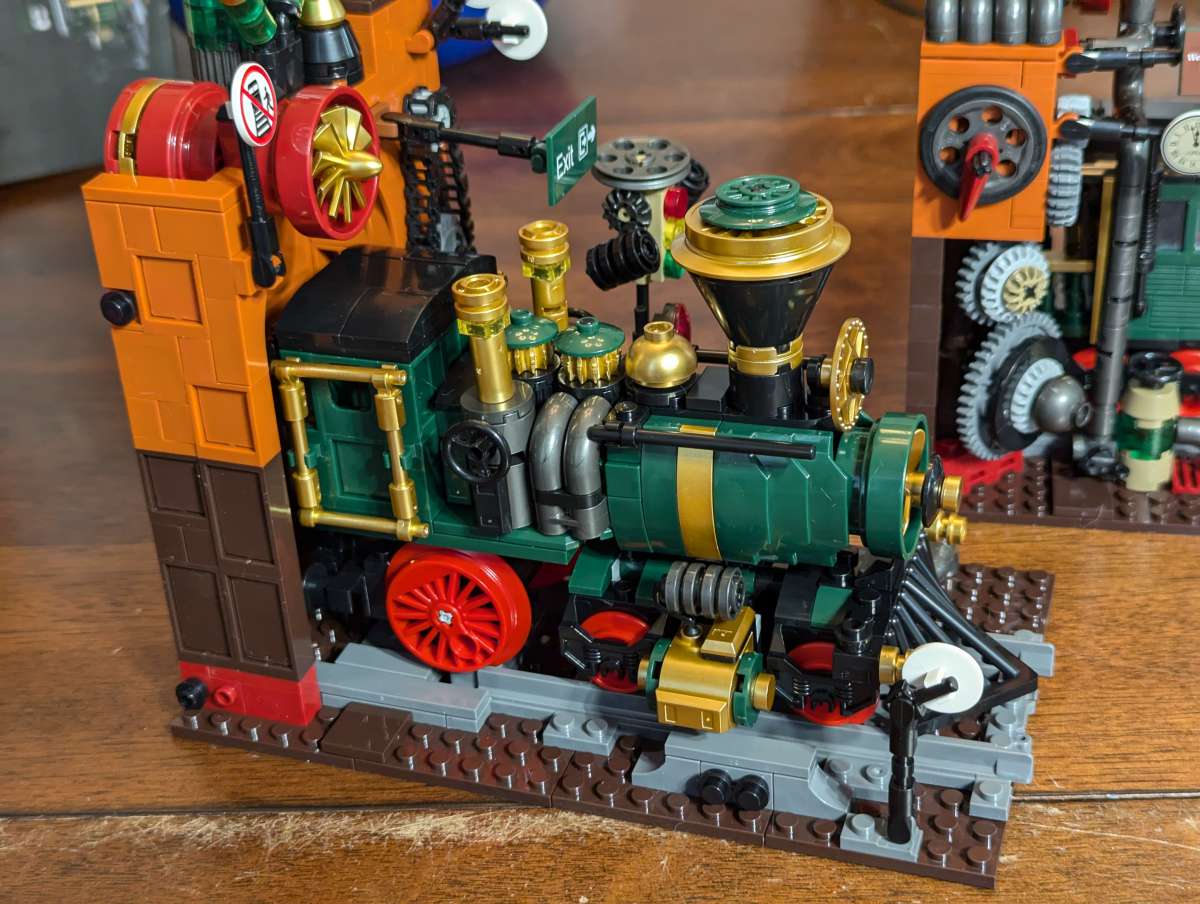 JMBricklayer Western Train Station Bookend model review - a cheap or ...