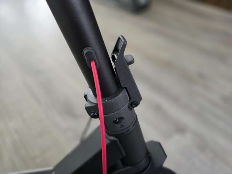 NAVEE S40 Electric Scooter review - The Gadgeteer