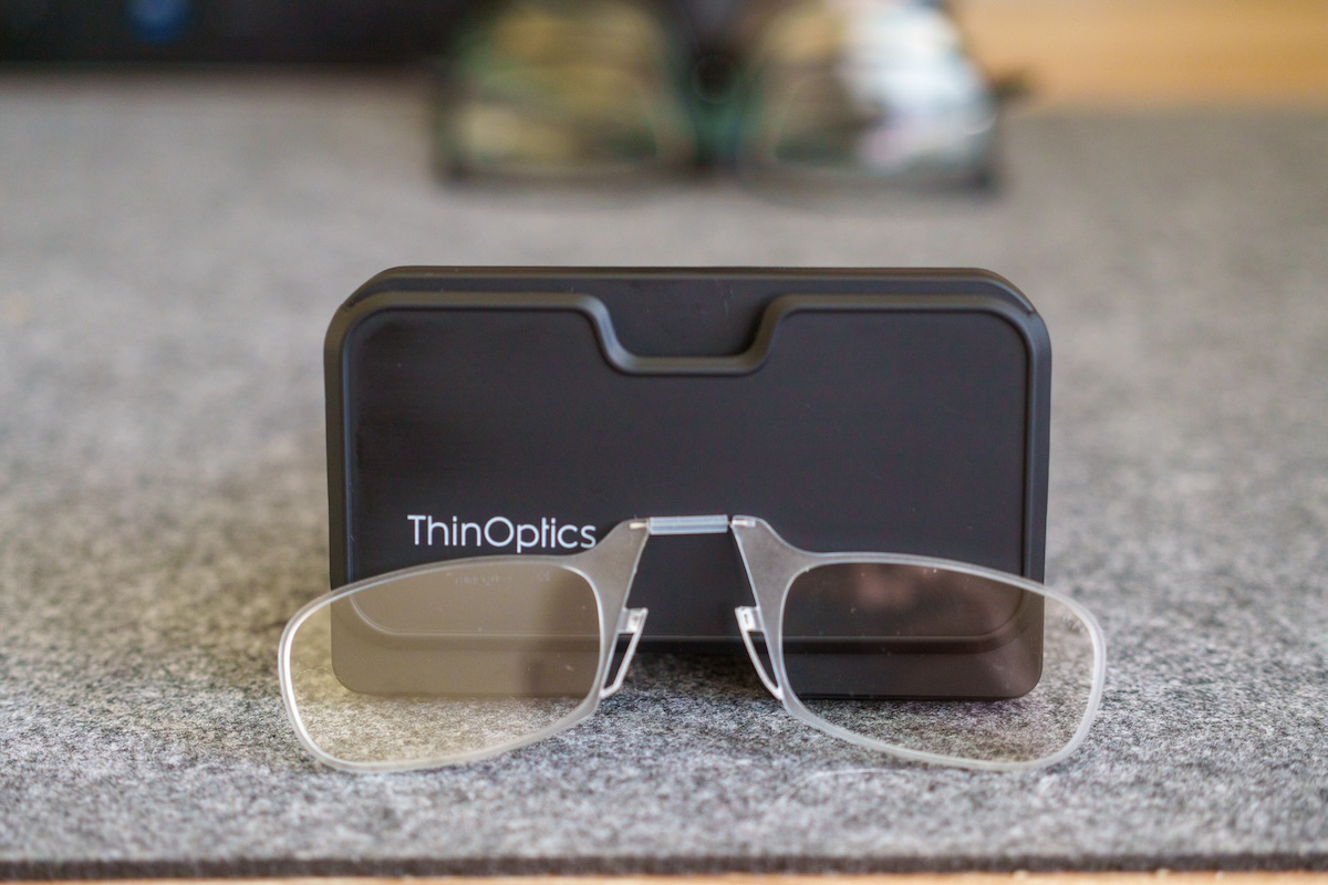 ThinOptics Readers review - MagSafe reading glasses - The Gadgeteer