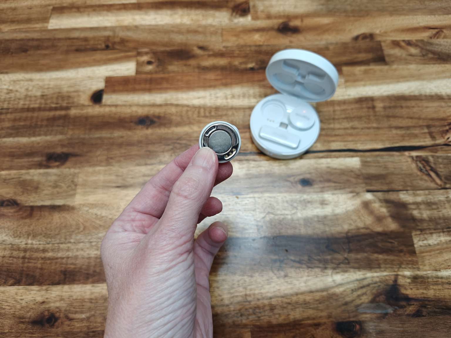 SmallRig S60 wireless microphone review - DSP noise reduction with the ...