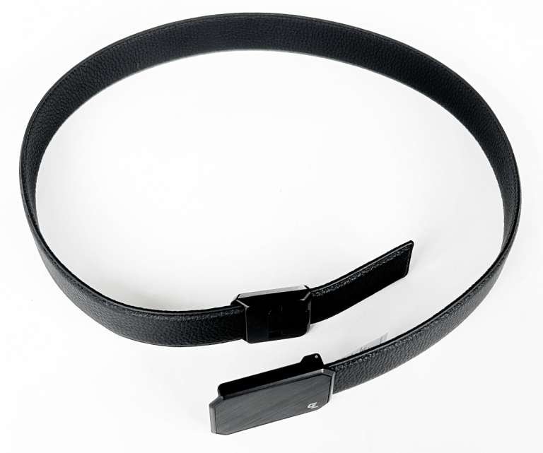 Groove Belt Max leather belt review - They actually did it: a stretchy ...