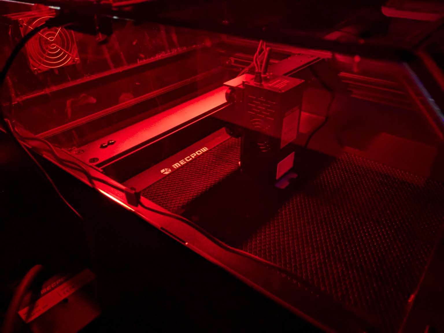 Mecpow X4 Pro 22W laser engraving machine review - The Gadgeteer