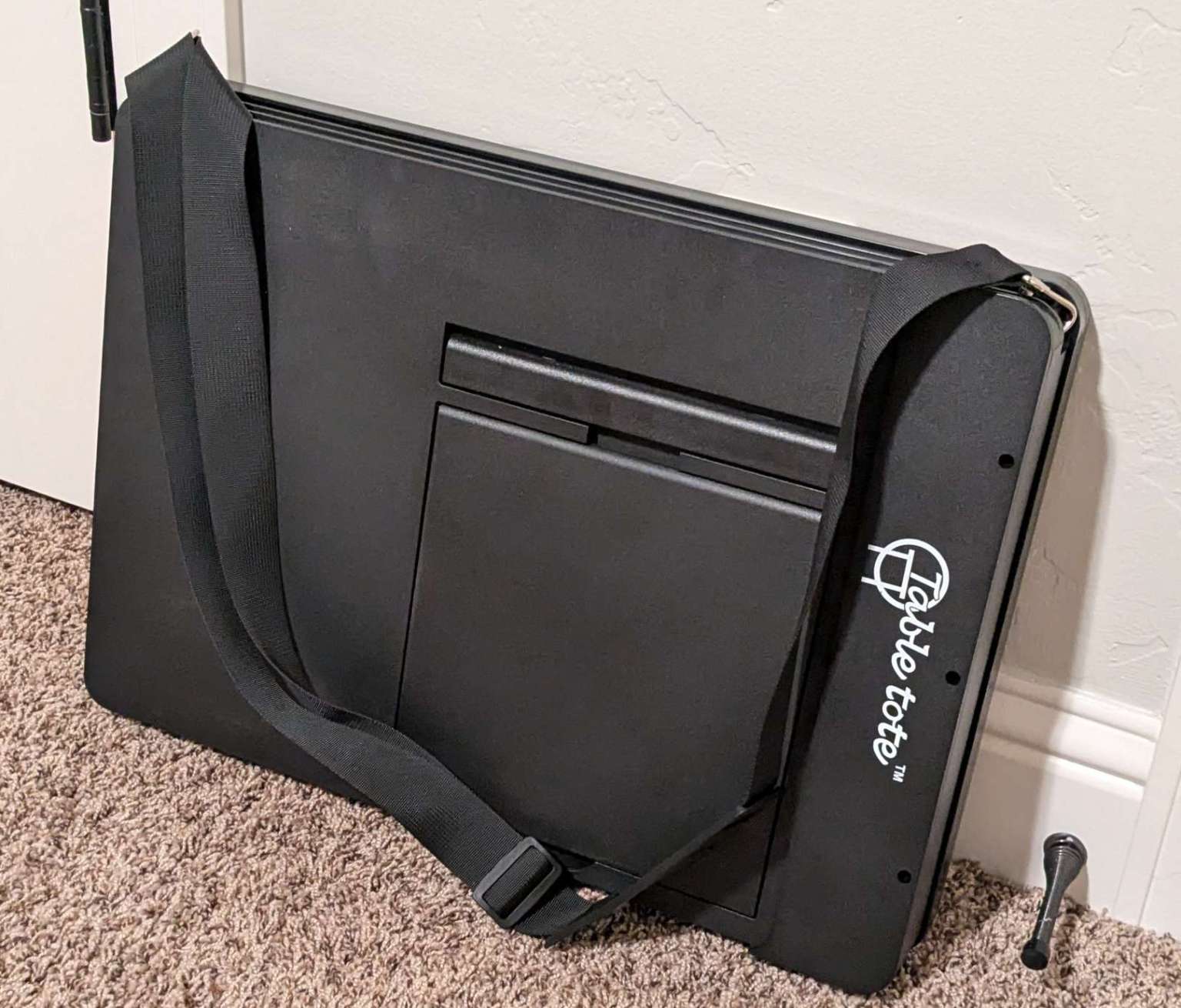 Tabletote Plus portable adjustable standing desk review - A portable ...