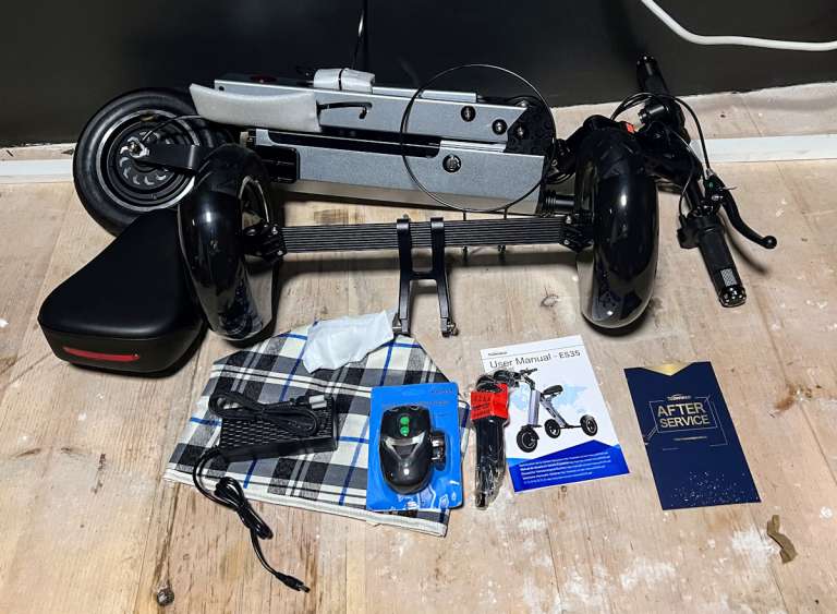 TopMate ES35 3 Wheels Foldable Trike review - The Gadgeteer