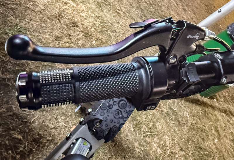 TopMate ES35 3 Wheels Foldable Trike review - The Gadgeteer