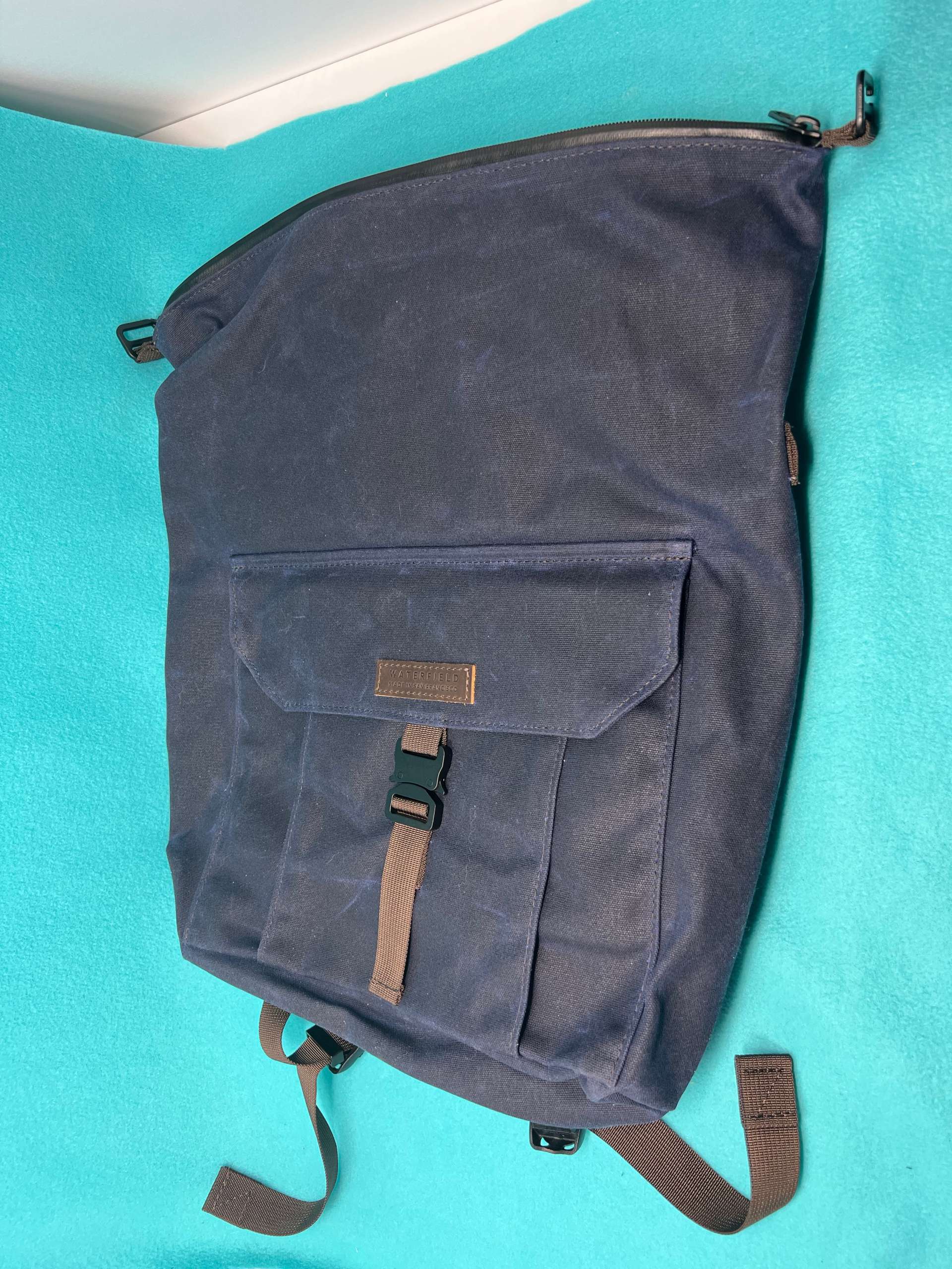 Waterfield Designs Vitesse backpack review - The Gadgeteer