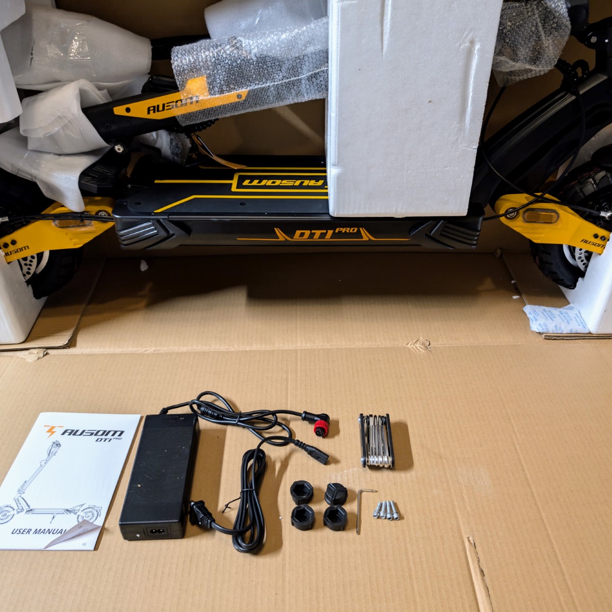 Ausom DT1 Pro scooter review - frighteningly fast electric scooter ...