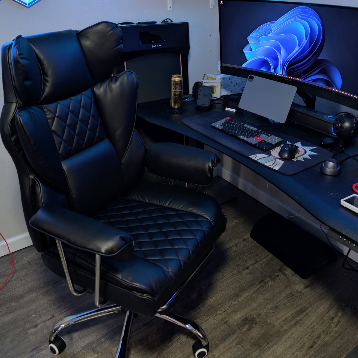 GTRacing Cozy Series GT205 gaming chair review - one size fits some ...