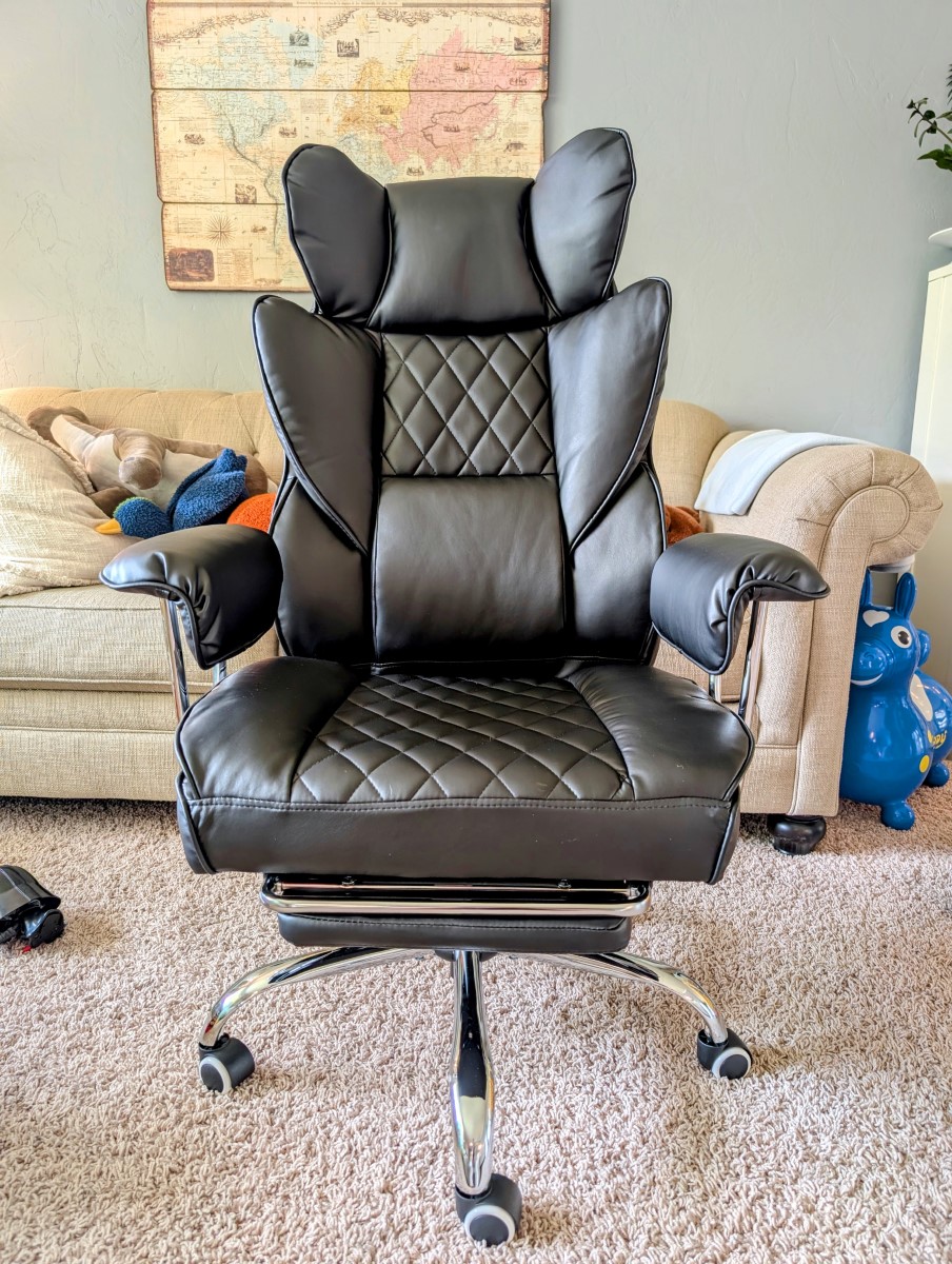 GTRacing Cozy Series GT205 gaming chair review - one size fits some ...
