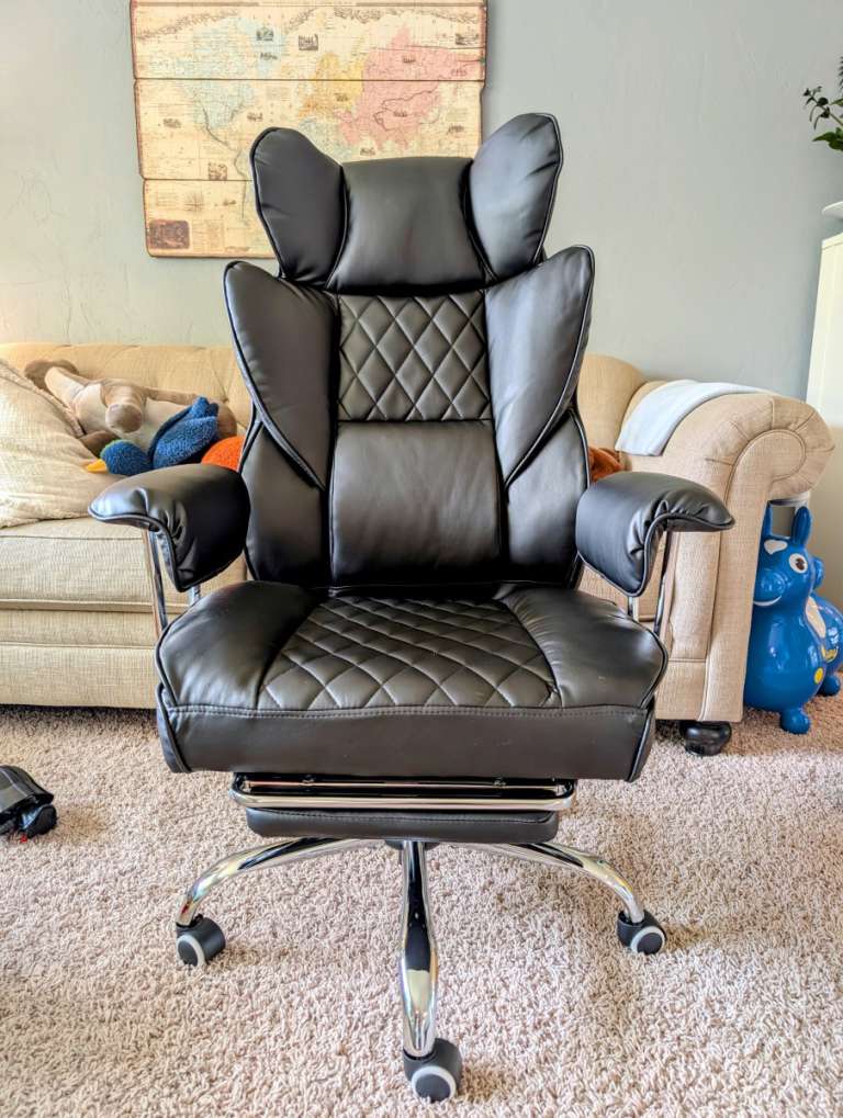 GTRacing Cozy Series GT205 gaming chair review - one size fits some ...