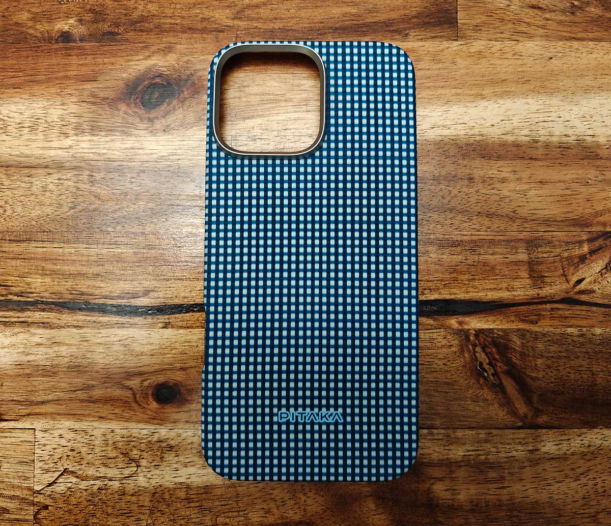 Pitaka Classic Ultra-Slim iPhone 16 Pro Max MagEZ case review - The ...