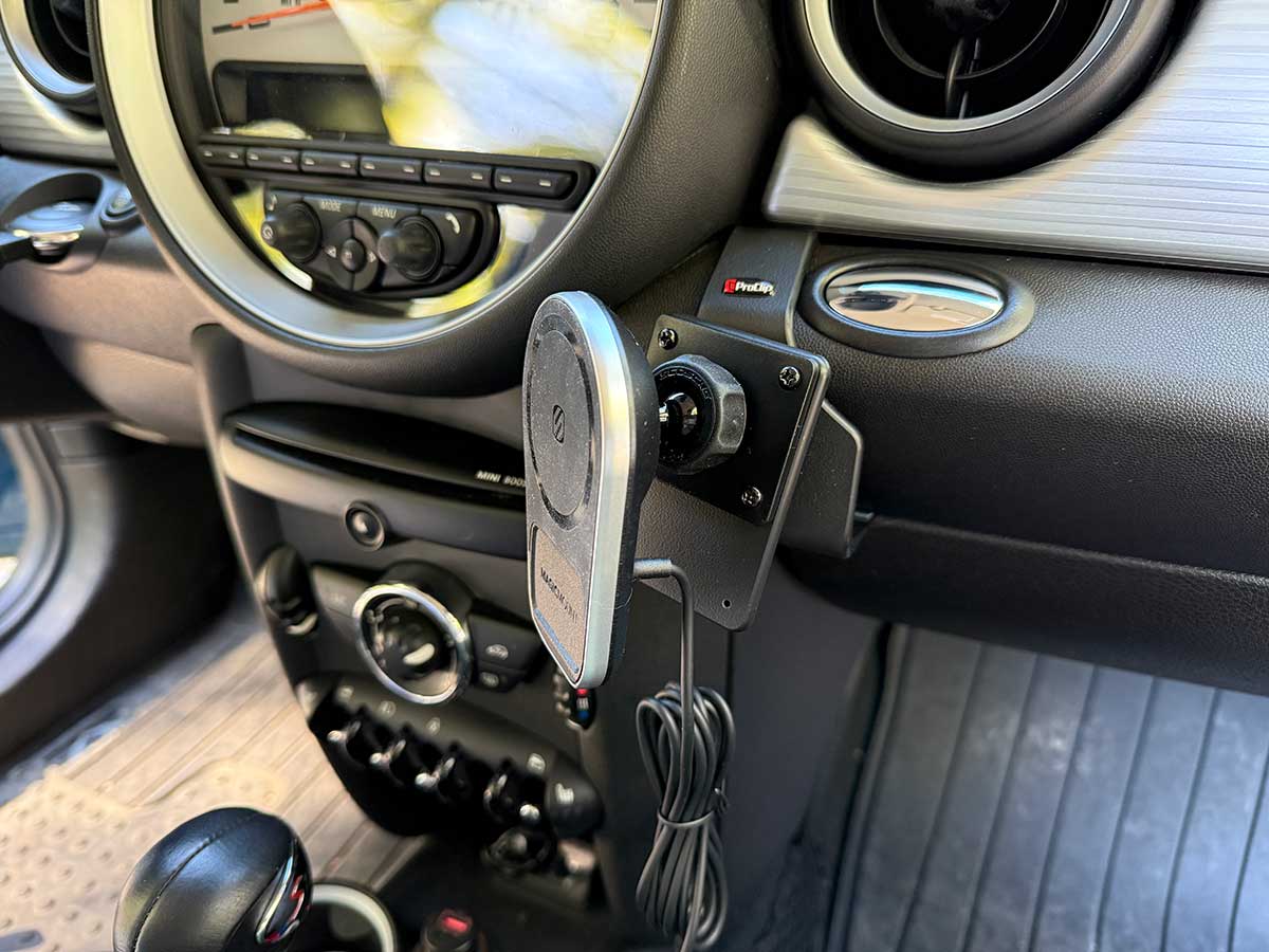 ProClip phone mount review - Custom fit exactly for your car's make and ...