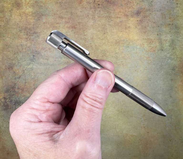 Wingback Journeyman Pen review - Bolt-action goes stealth! - The Gadgeteer