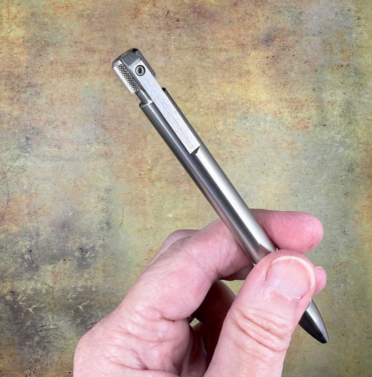 Wingback Journeyman Pen review - Bolt-action goes stealth! - The Gadgeteer