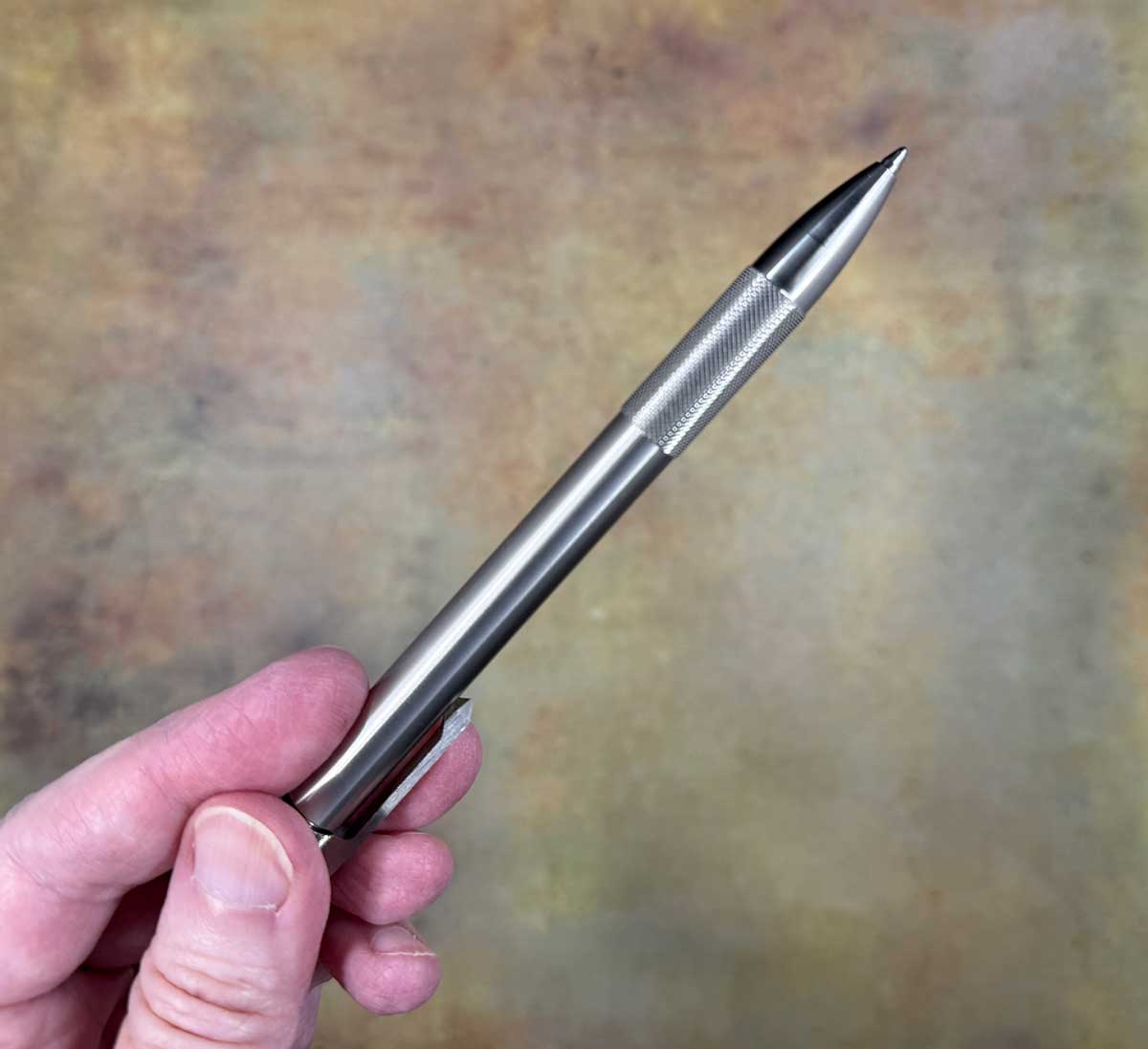 Wingback Journeyman Pen review - Bolt-action goes stealth! - The Gadgeteer