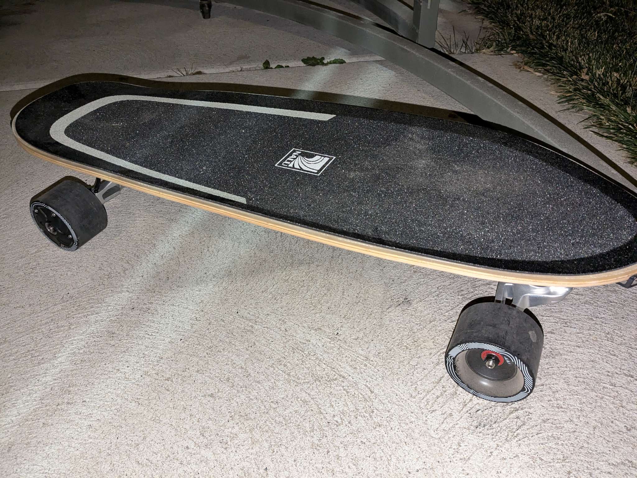 Backfire NALU E-Skateboard Review - Beautiful and sturdy design - The ...