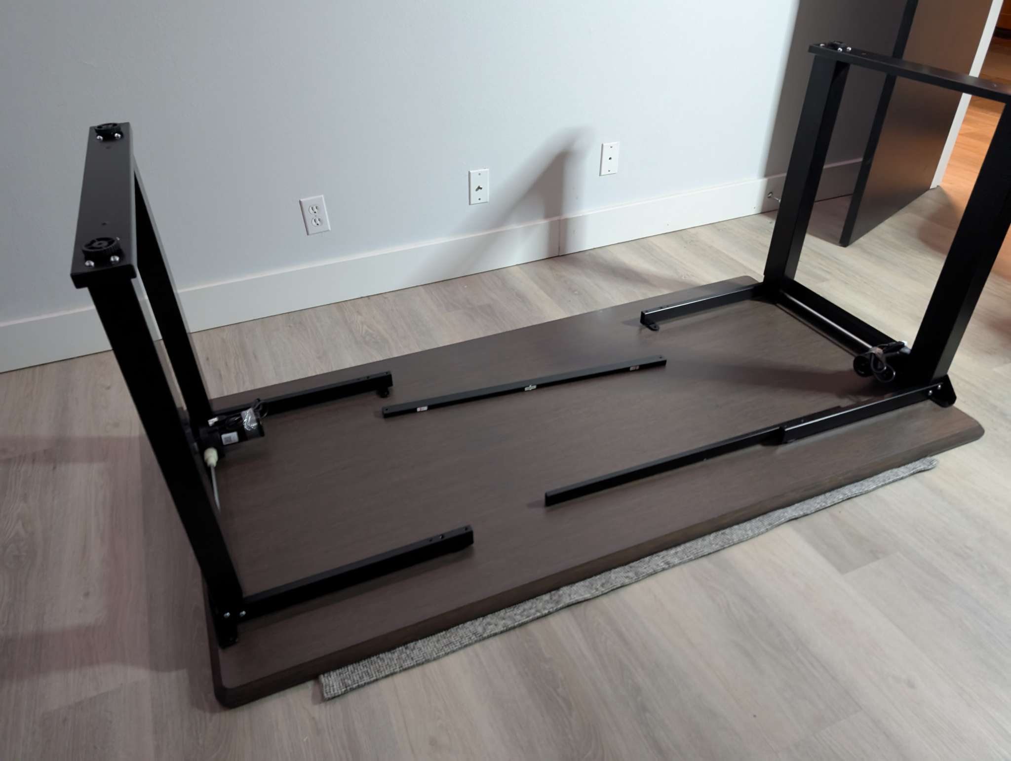 Flexispot E2Q Standard 4-leg Standing Desk review - Get up, stand up ...