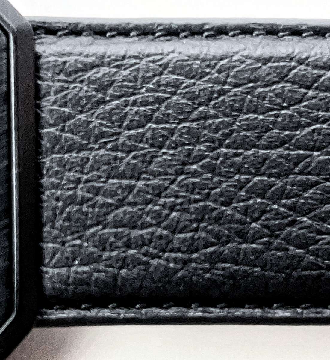 Groove Belt Max leather belt review - They actually did it: a stretchy ...