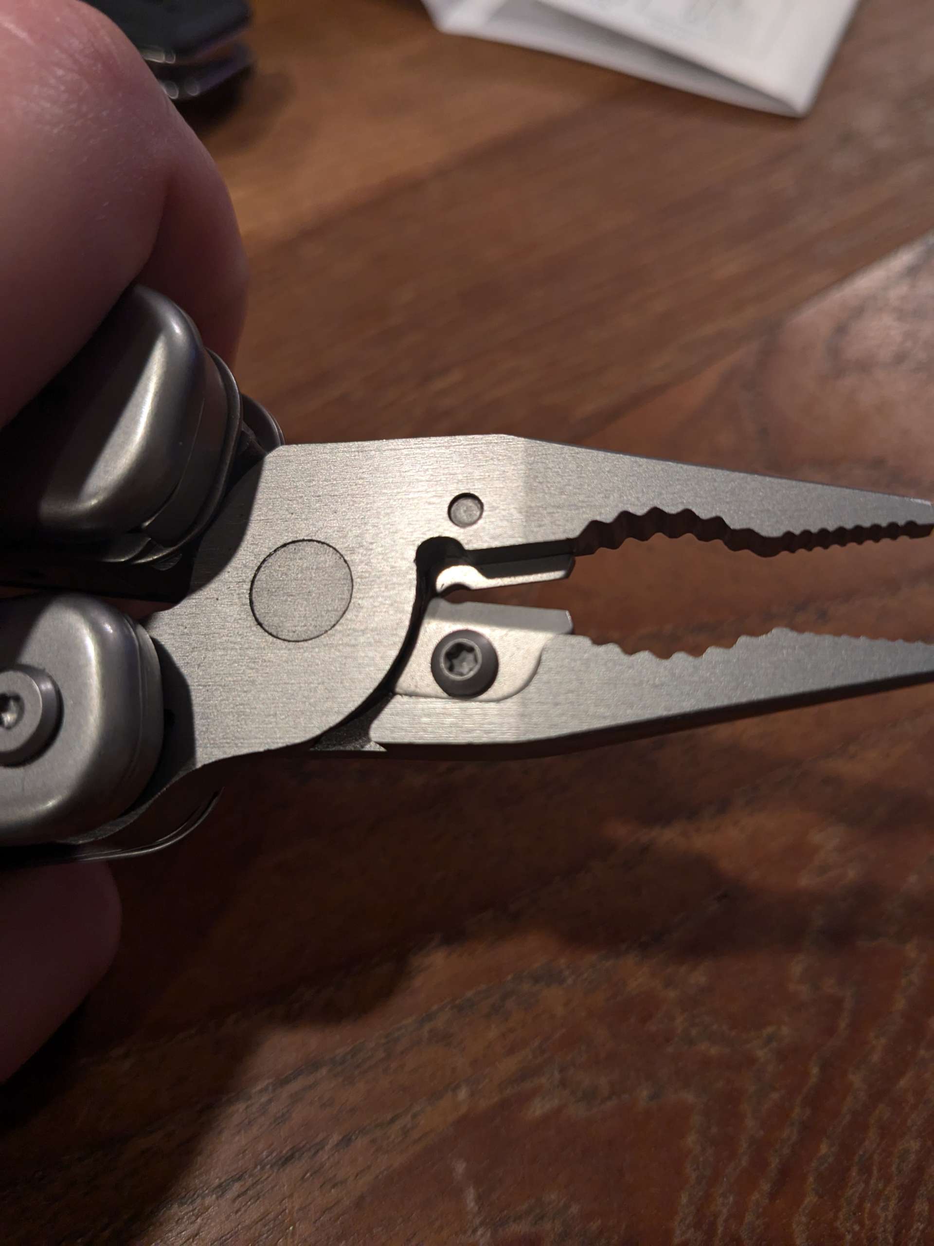 Roxon Phantom multi-tool review - A quality EDC multi-tool at a great ...