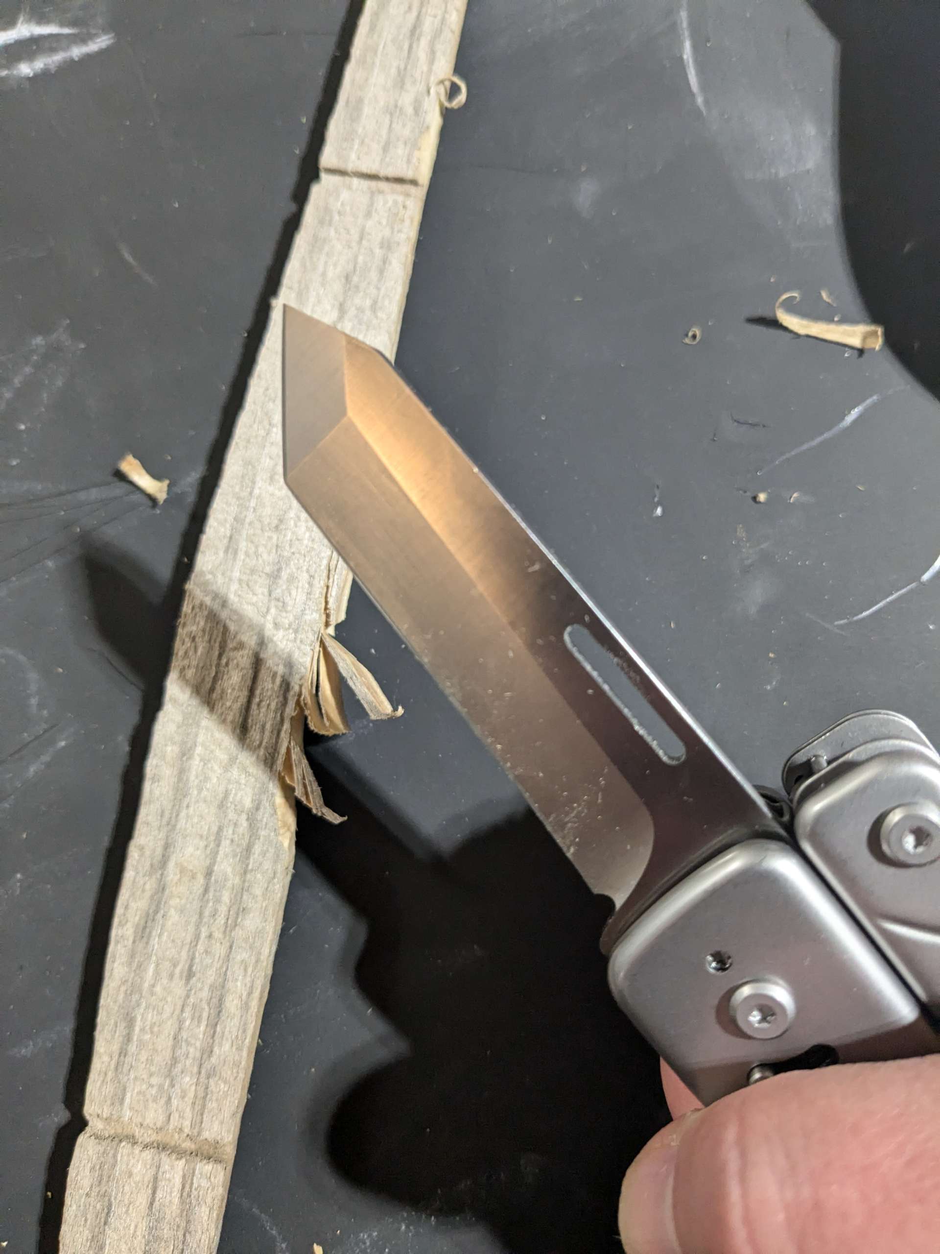 Roxon Phantom multi-tool review - A quality EDC multi-tool at a great ...