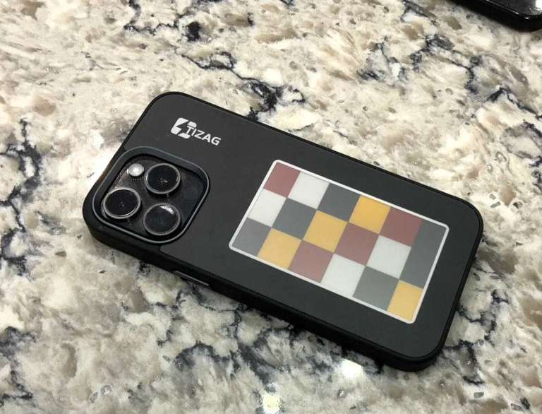 TIZAG Customizable Digital Canvas iPhone Case review - rocks some ...