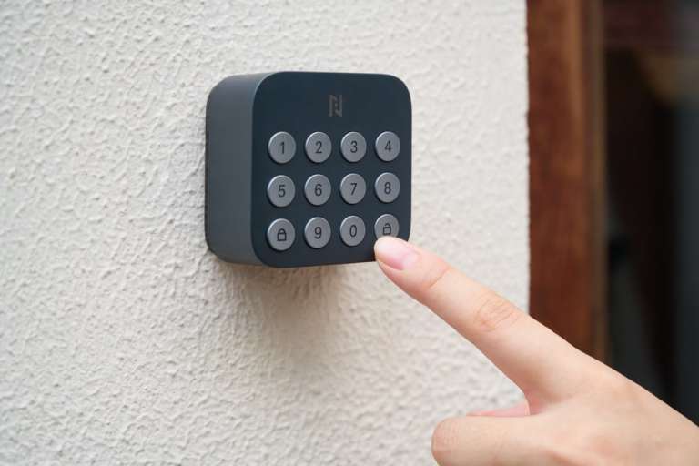 Discover Anona's home security suite - Reliable protection without ...