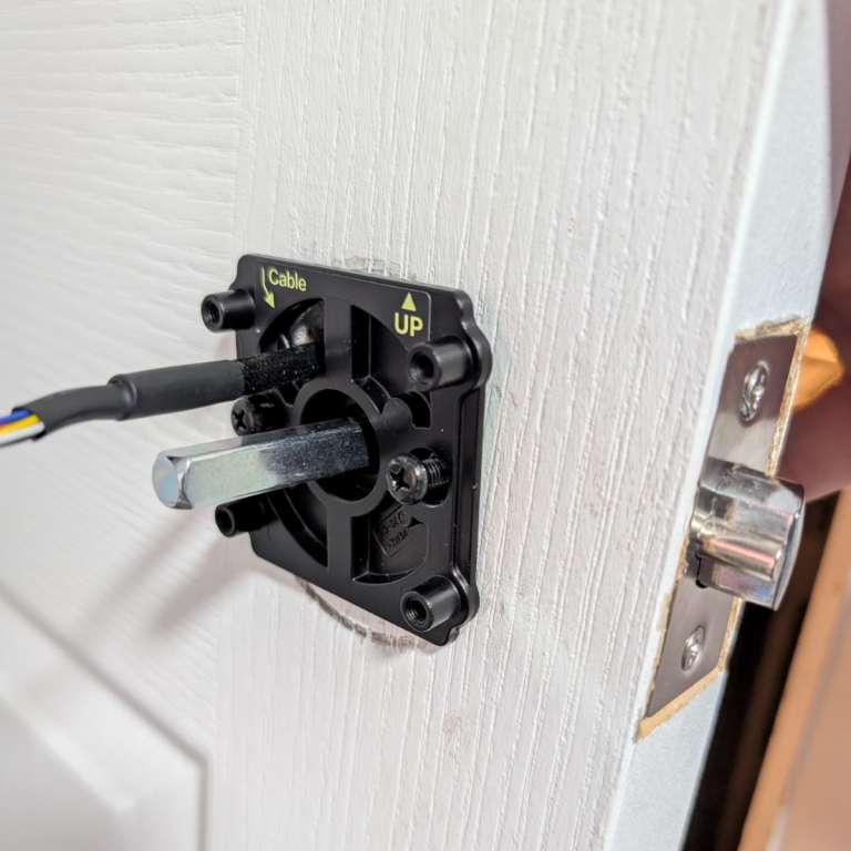 aqara smart lock U300 review - a Matter-enabled reliable smart lock ...