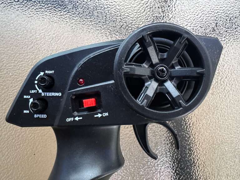 DEERC (9005E) 1:14 All Terrain Fast RC Car review - my need for speed ...