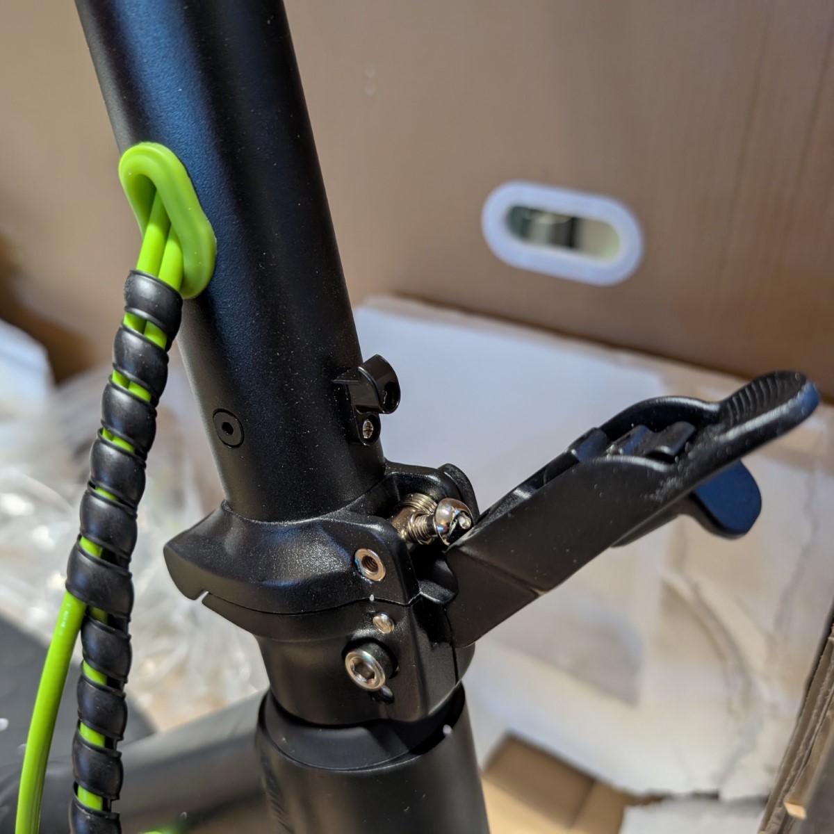 isinwheel S10Max scooter review - more than enough for most riders ...