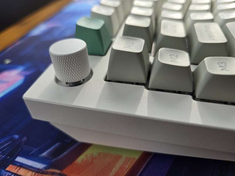 Keychron Q13 Max Alice Layout Keyboard review - an ergo-mech wonderland ...