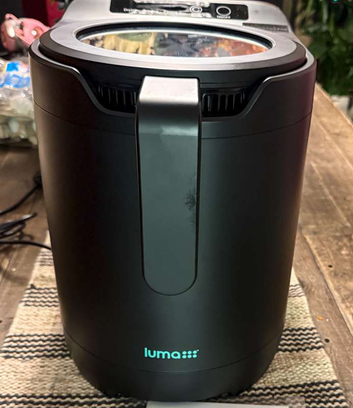 Luma 2.5 Liter Electric Kitchen Composter review - turn your scraps ...