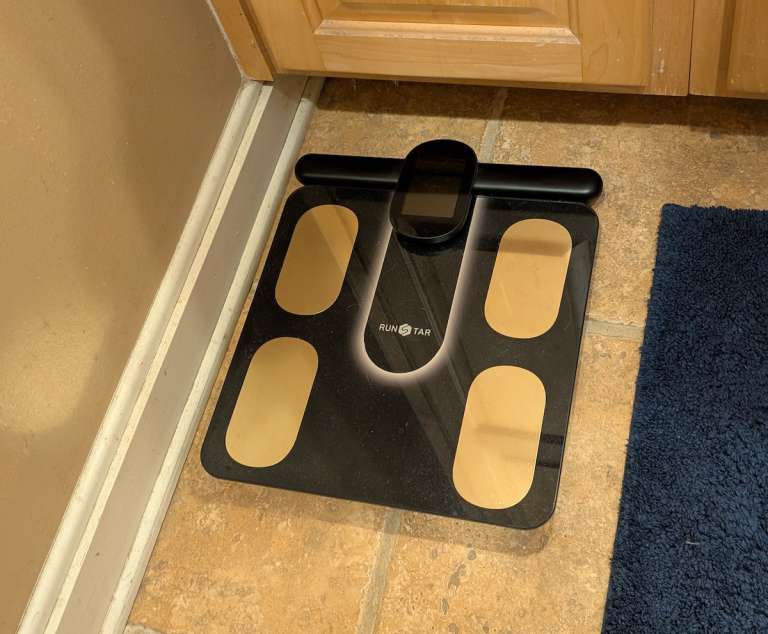 RunStar Smart Scale review - a lot of information, at (and from!) your ...