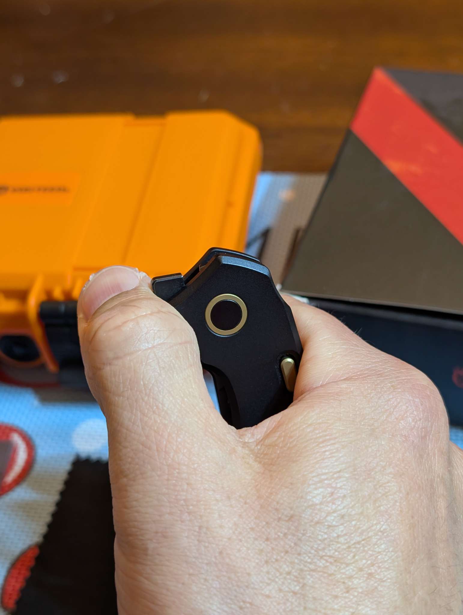 Vosteed Psyop 3.32” Elmax Blade & Titanium Handle pocket knife review ...