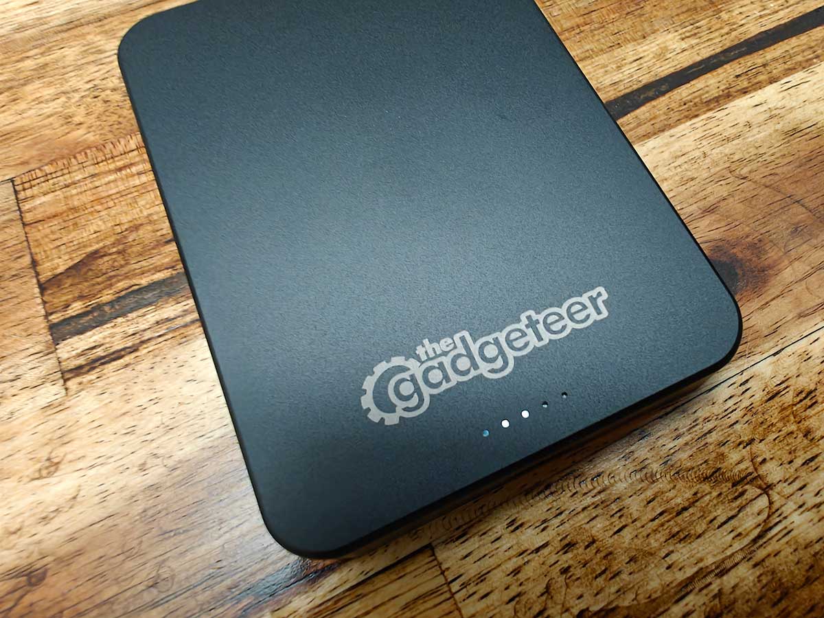 Infinacore M3 Mini MagSafe power bank review - It's even better with a ...