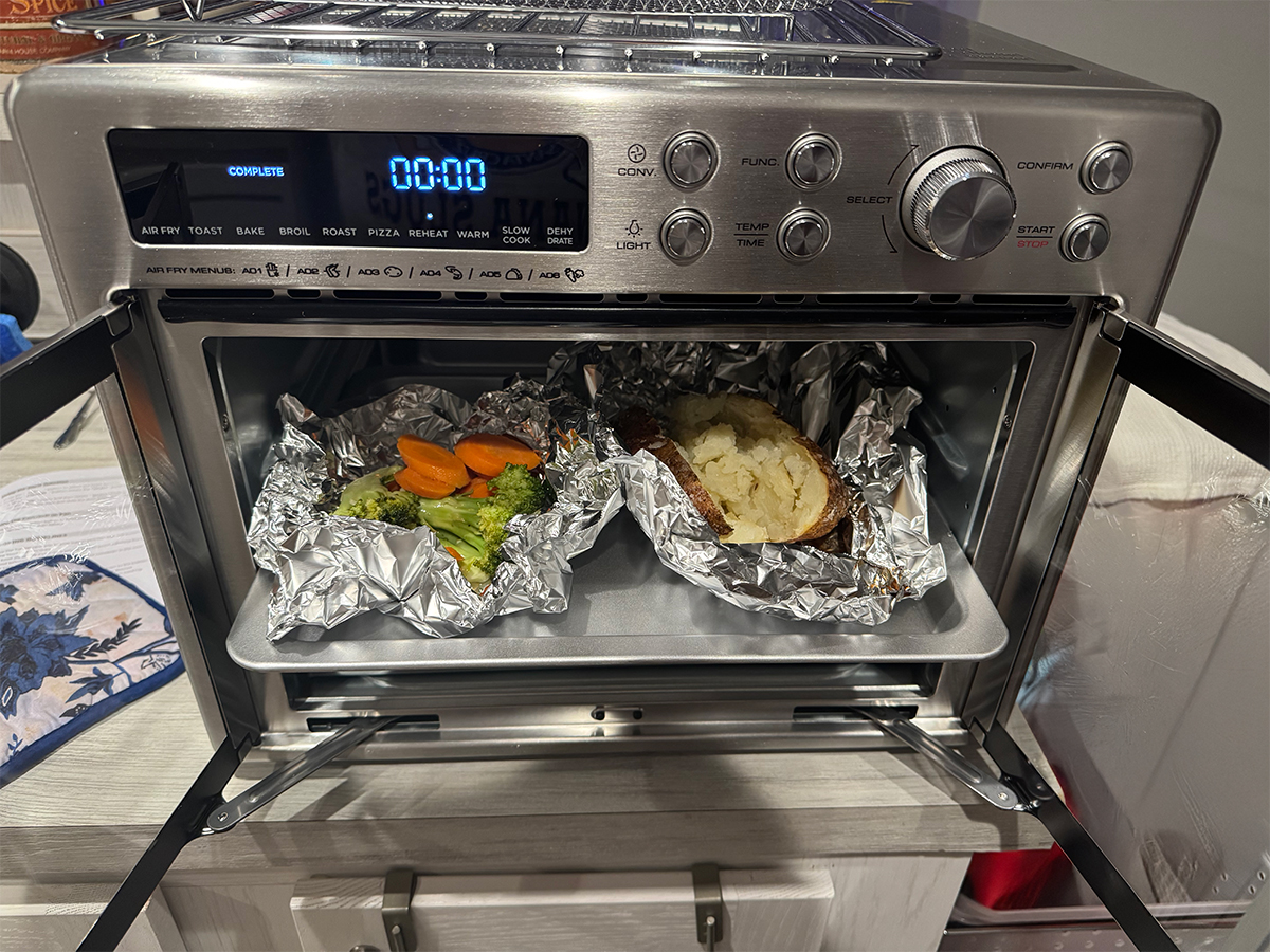 Midea Flexify French Door Air Fryer Oven review - the little oven that ...