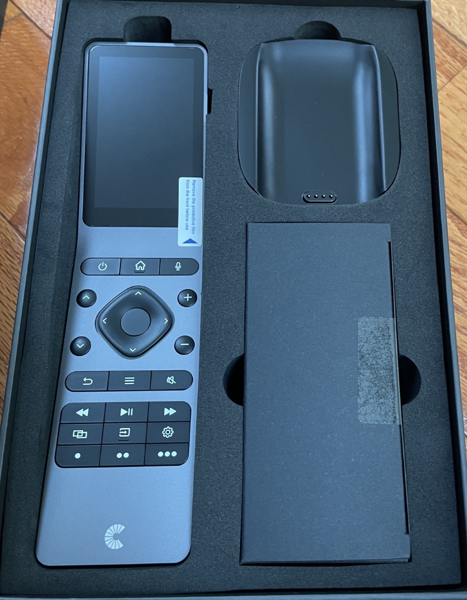 Cantata Haptique RS90 universal remote control review - The Gadgeteer