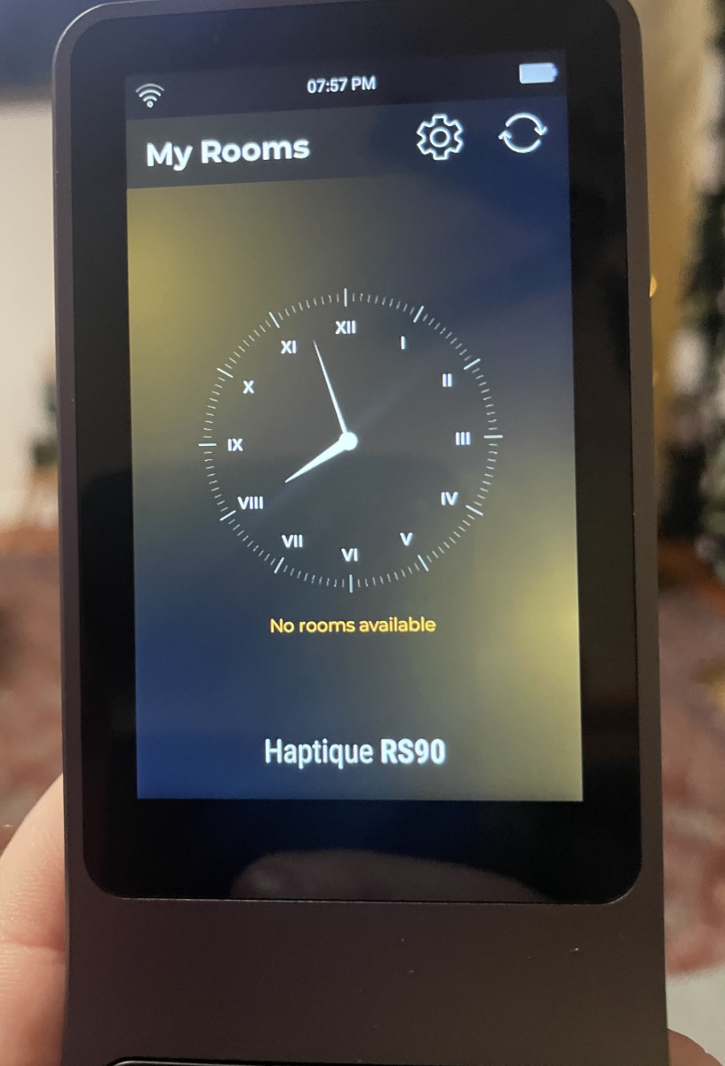 Cantata Haptique RS90 universal remote control review - The Gadgeteer