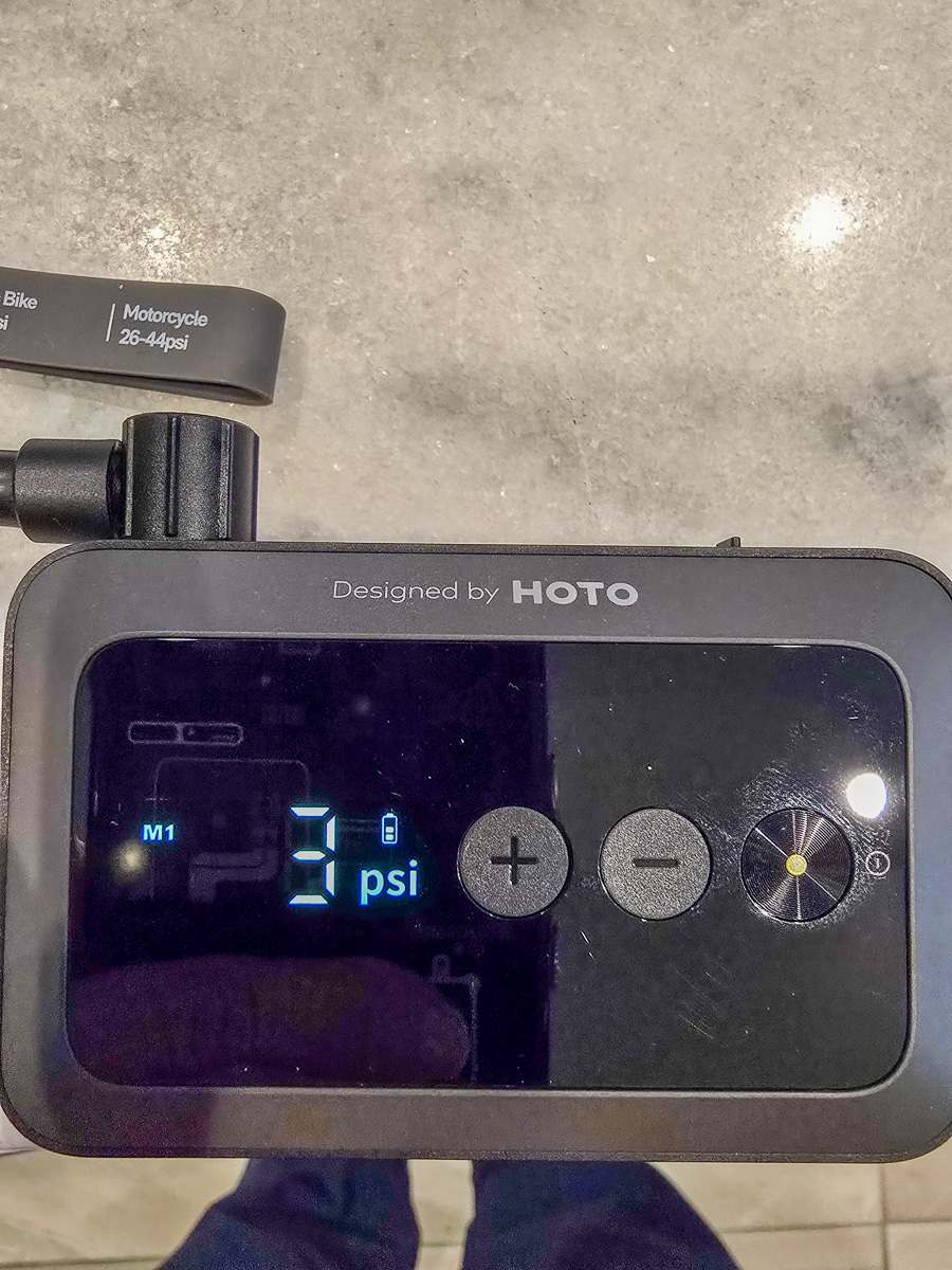 Hoto Air Pump Pocket review - Perfect for bicycle rides! - The Gadgeteer