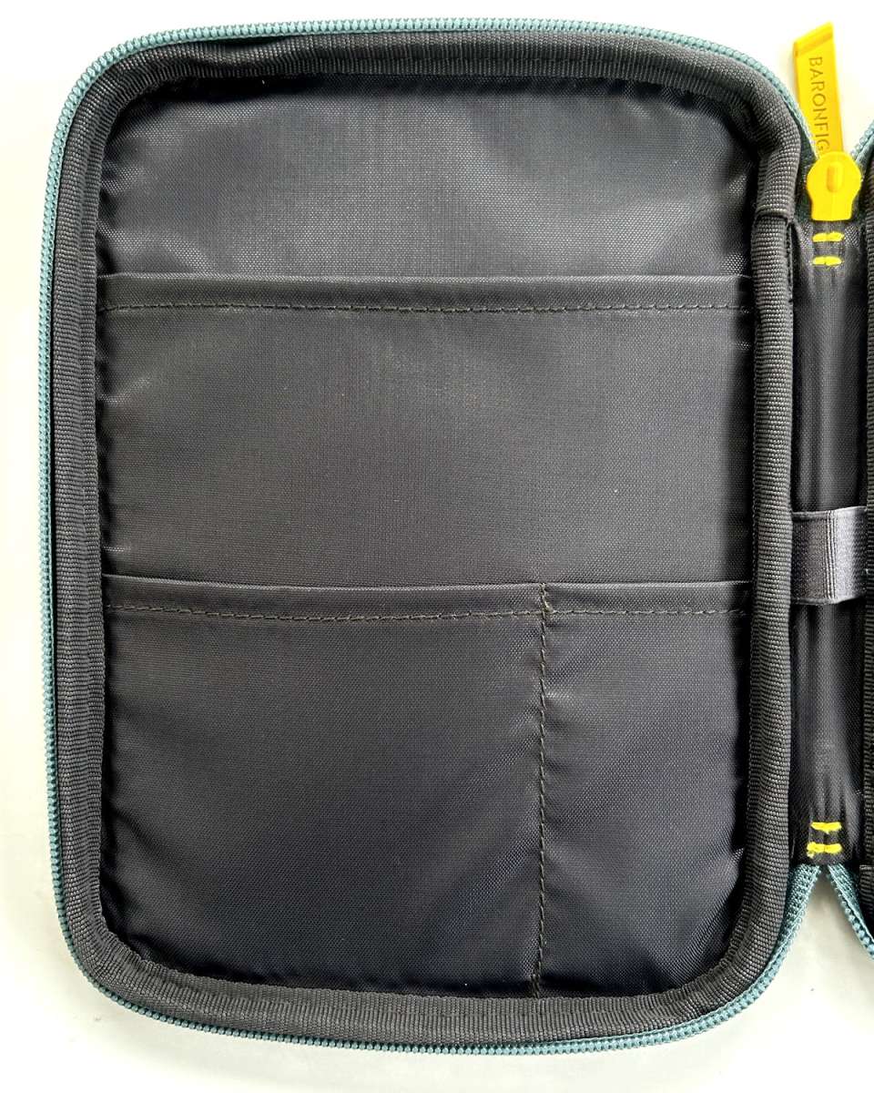 Baronfig Guardian Pro Notebook & Pen Case and Squire Click Ballpoint ...