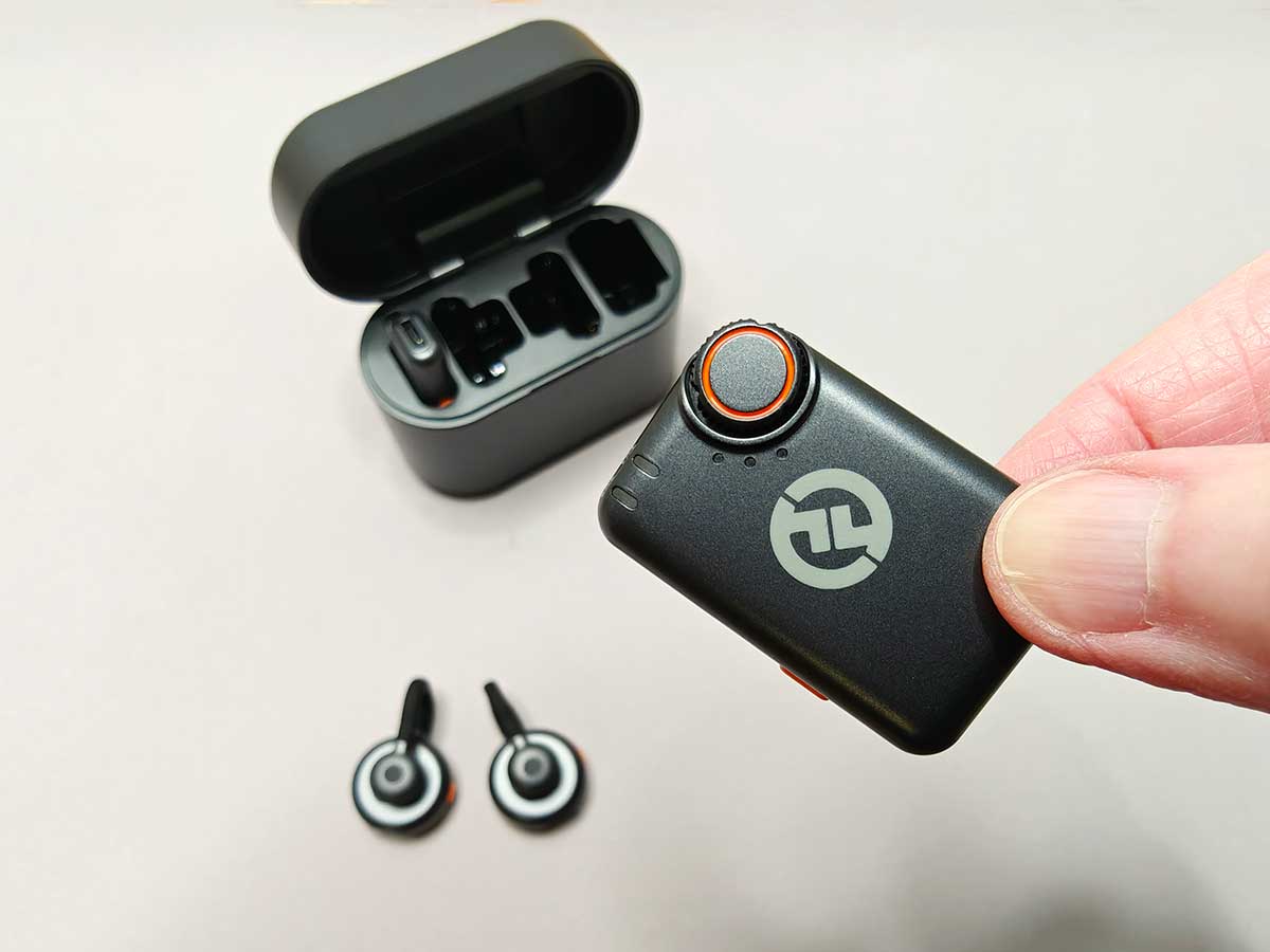 Hollyland Lark M2S wireless lavalier microphone review - The Gadgeteer