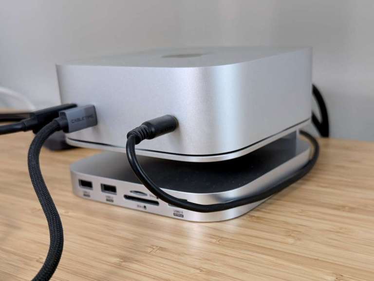 Qwiizlab Aluminum Stand Hub for the Mac mini M4 review - The Gadgeteer