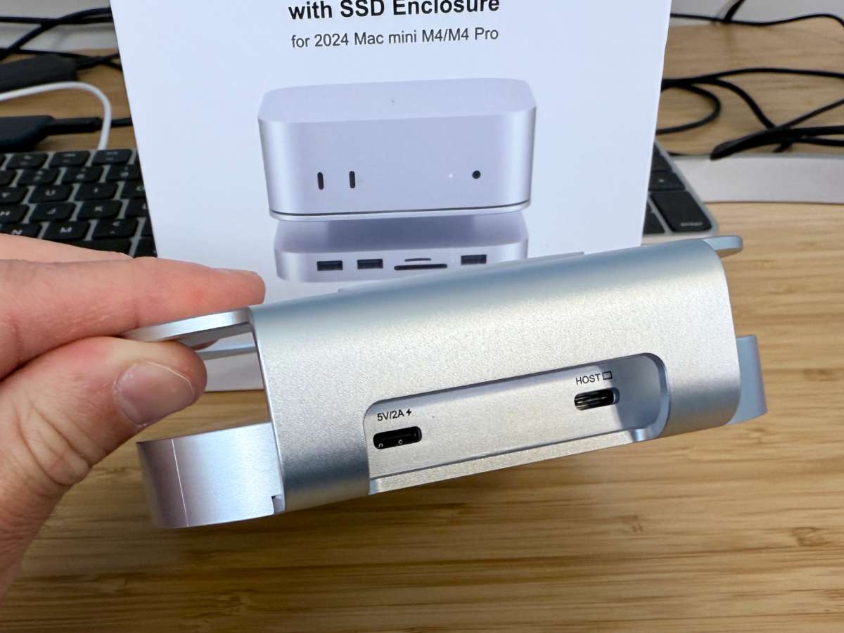 Qwiizlab Aluminum Stand Hub for the Mac mini M4 review - The Gadgeteer